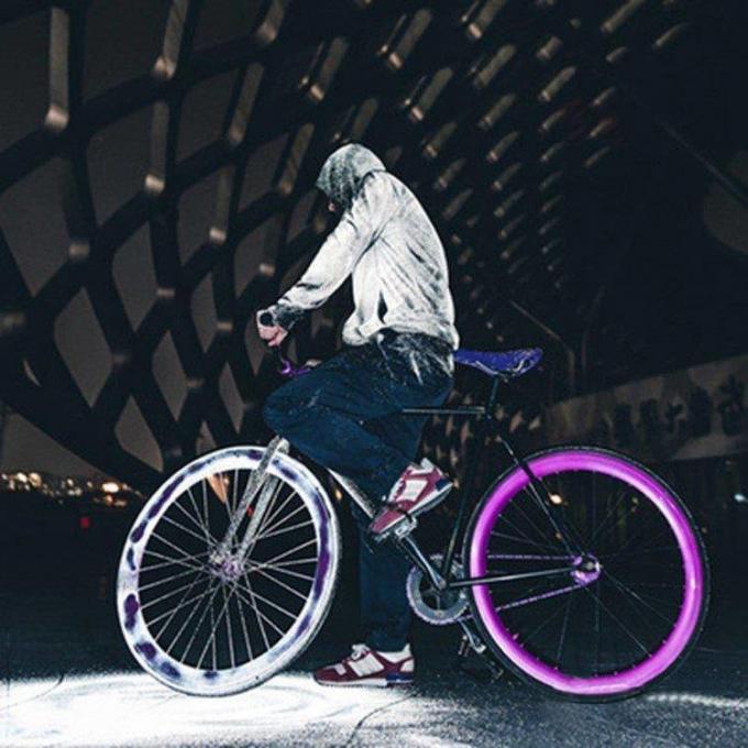 Swagger Safety Night Reflective Spray Paint For Road Bike Motorbike